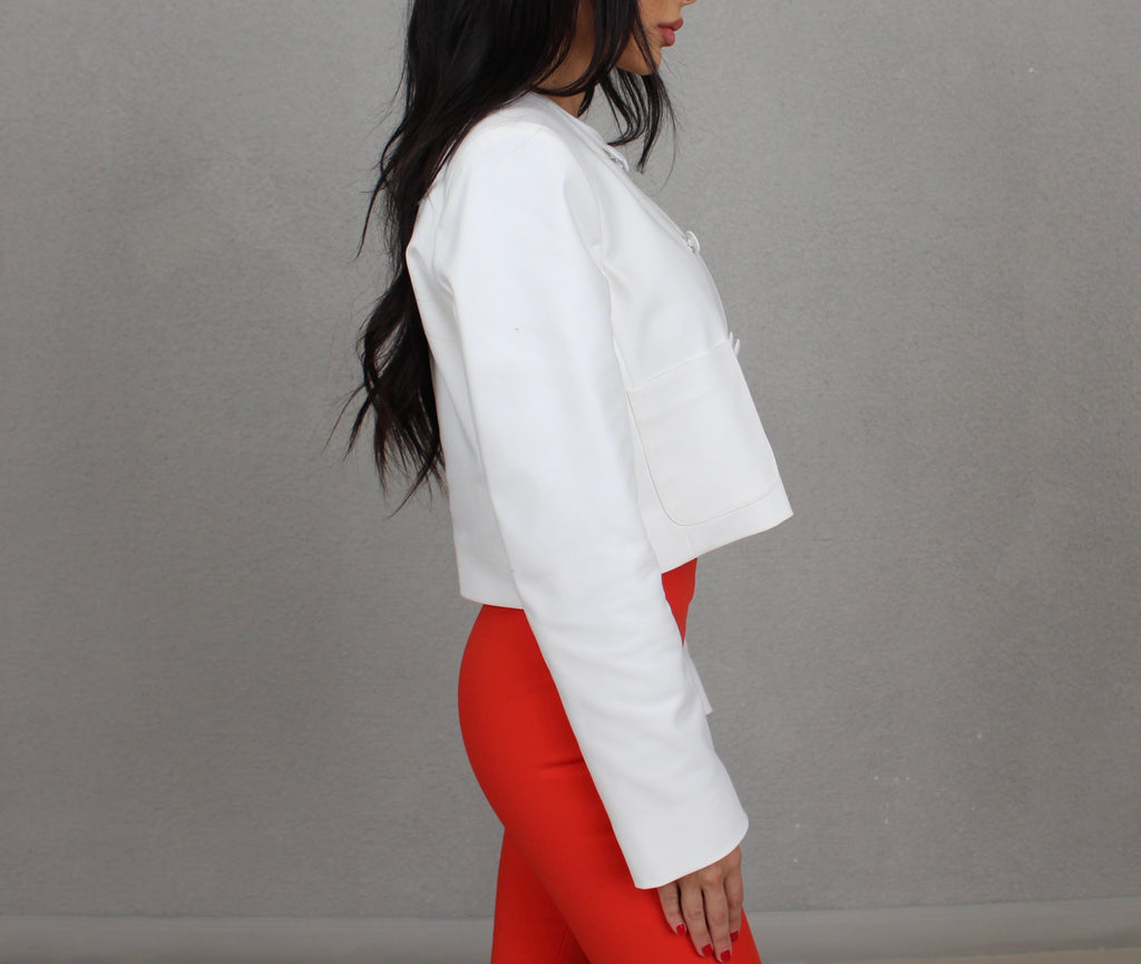 LYLA MILK CROPPED JACKET – PETITE-THE-BRAND