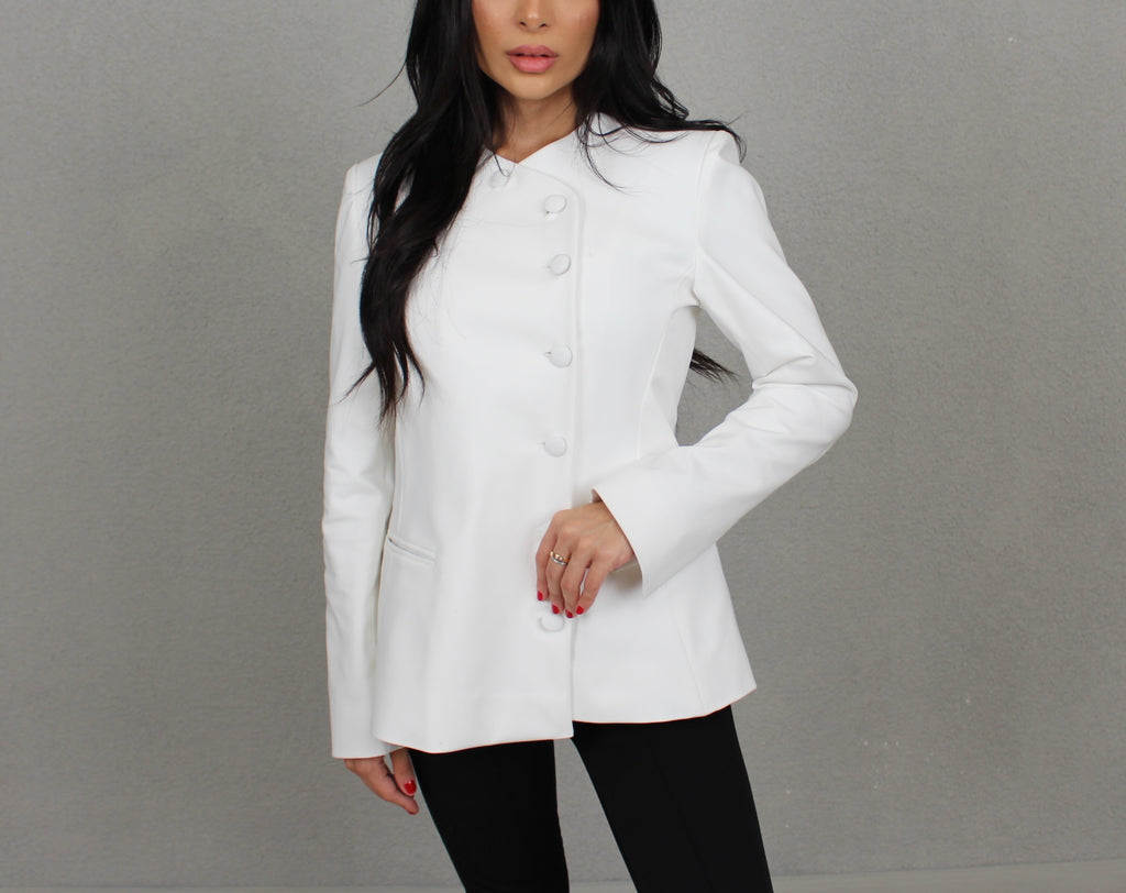 LYLA MILK CONTOUR JACKET – PETITE-THE-BRAND